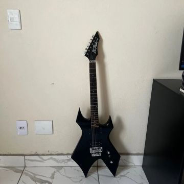 "warlock guitarra" - Instrumentos musicais no Brasil