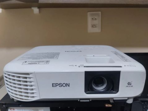 "projetor data show epson" - Projetores e Telas de Projeção no Brasil