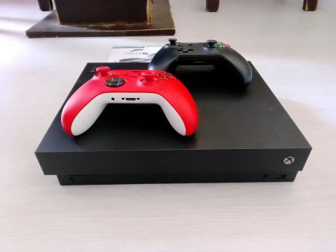 "xbox one x" - Consoles de Vídeo Game no Brasil