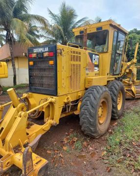 "motoniveladora caterpillar" no Brasil