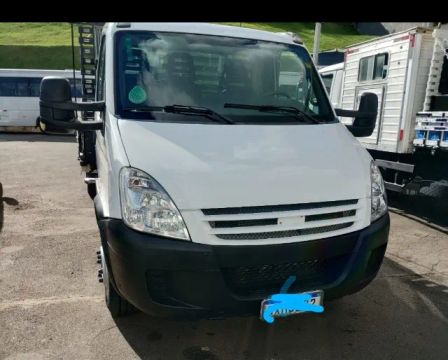 "caminhao vuc" no Brasil