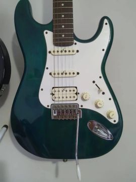 "guitarras condor" no Brasil