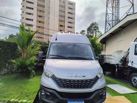 IVECO DAILY MINIBUS Usados e Novos