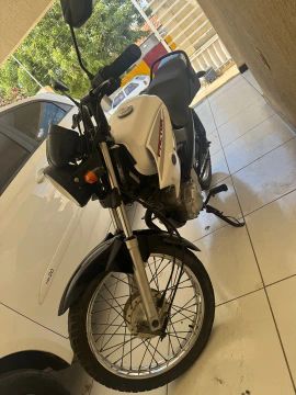 Motos YAMAHA FACTOR 2015 no Brasil