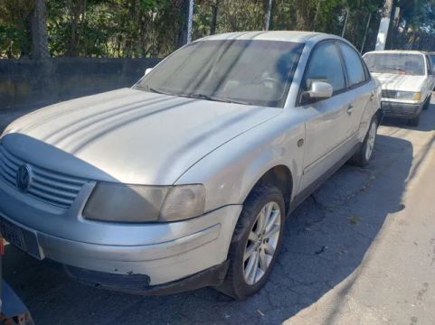 VOLKSWAGEN PASSAT 1999 Usados e Novos