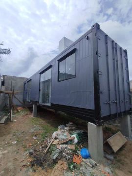 "kitnet container" no Brasil