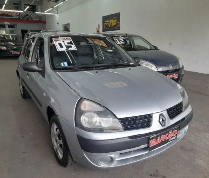RENAULT CLIO 2005 Usados e Novos