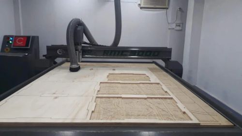 "router cnc madeira" - Máquinas para produção industrial no Brasil