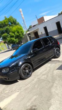 VOLKSWAGEN GOLF 2001 Usados e Novos