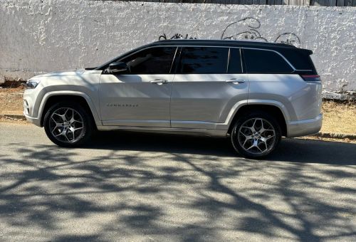 JEEP COMMANDER Usados e Novos em Curitiba e região, PR