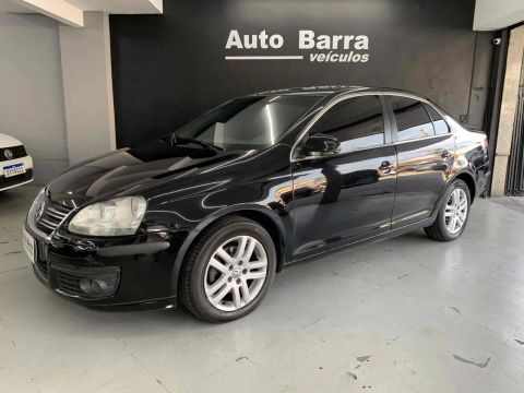 VOLKSWAGEN JETTA 2010 Usados e Novos