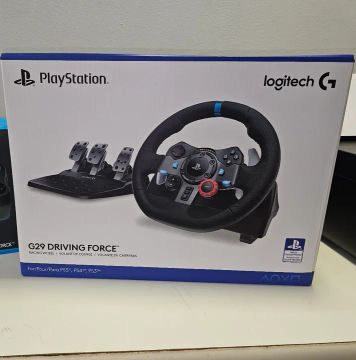 "volantes logitech" no Brasil