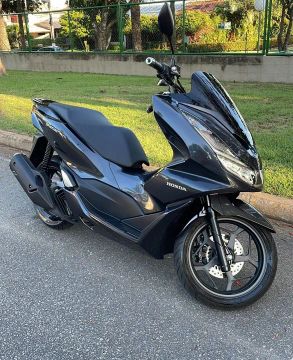 Motos HONDA PCX 2024 no Brasil