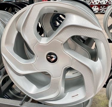 "rodas aro 17 volcano" no Brasil