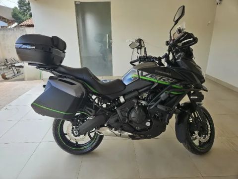 Motos KAWASAKI VERSYS no Brasil