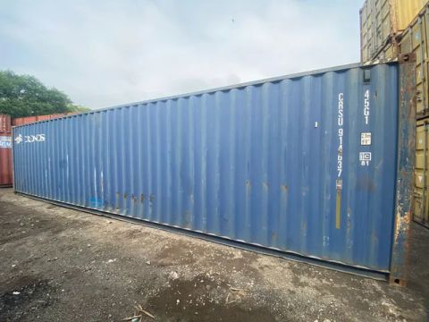 "container de 40 pes" no Brasil