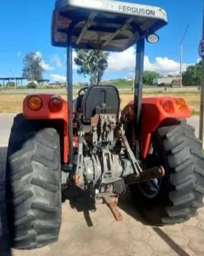 "trator massey ferguson 4275" - Tratores e máquinas agrícolas no Brasil