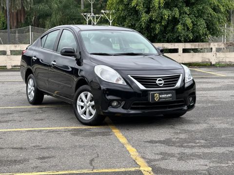 NISSAN VERSA Usados e Novos