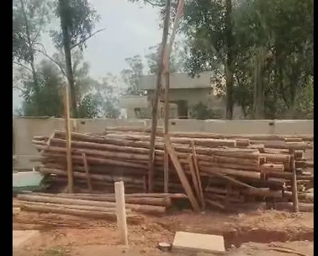 "pontaletes de madeira" no Brasil