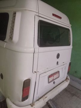 VOLKSWAGEN KOMBI 2013 Usados e Novos