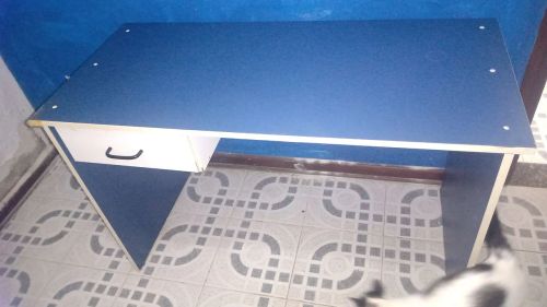 "mesa escritorio azul" no Brasil