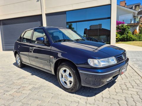 VOLKSWAGEN POINTER Usados e Novos
