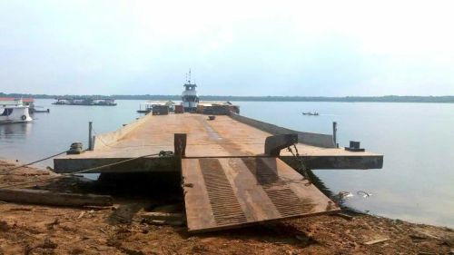 "balsa flutuante" no Brasil