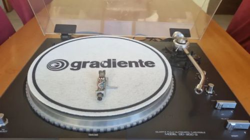 "toca discos gradiente dd" no Brasil