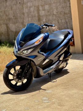 Motos HONDA PCX no Brasil