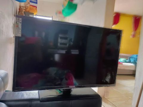 "tela lcd samsung 32 polegadas" - TVs no Brasil