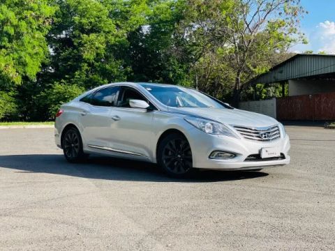 HYUNDAI AZERA 2012 Usados e Novos