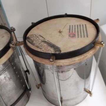 "instrumento cuica" no Brasil