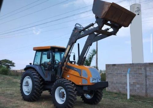 "trator com concha" - Tratores e máquinas agrícolas no Brasil