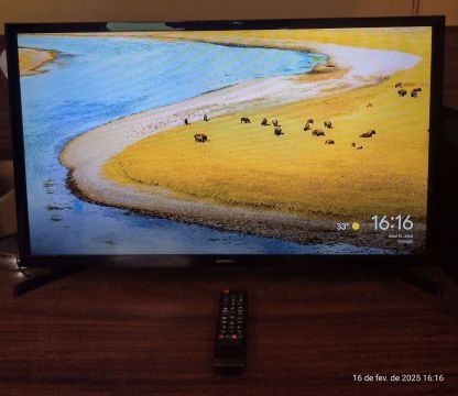 "smart tv lcd 32 polegadas" - TVs no Brasil