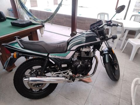Motos HONDA CB no Brasil