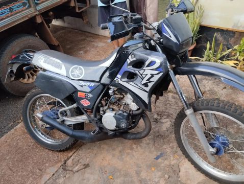 Motos YAMAHA DT no Brasil