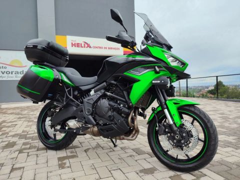 Motos KAWASAKI VERSYS no Brasil