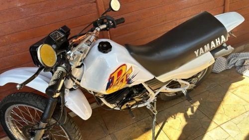 Motos YAMAHA DT no Brasil