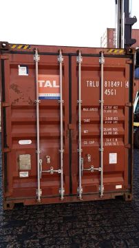 "container de 40 pes" no Brasil