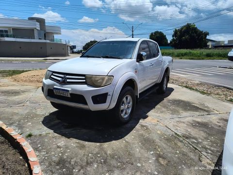 MITSUBISHI L200 a diesel 2012 Usados e Novos em RR