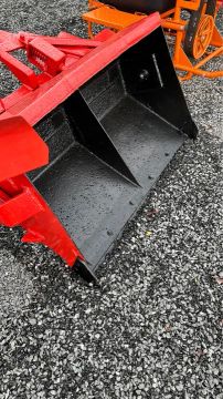 "trator com concha" - Tratores e máquinas agrícolas no Brasil