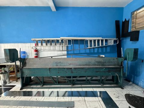 "dobradeiras de chapas" no Brasil