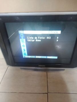 "tv de tubo" - TVs no Brasil