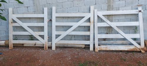 "porteira de madeira" no Brasil