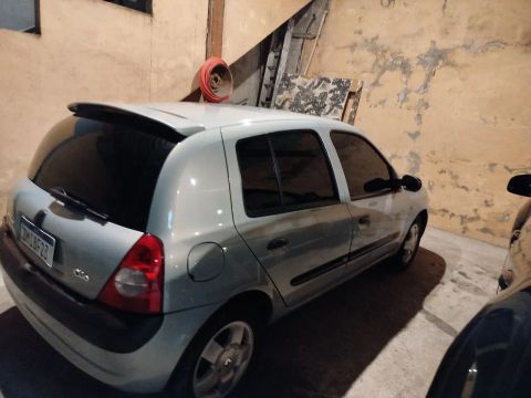 RENAULT CLIO 2003 Usados e Novos