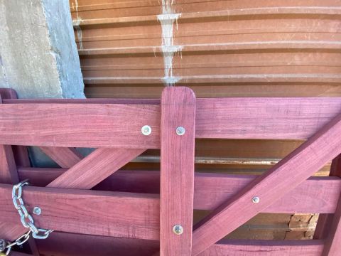 "porteira de madeira" no Brasil