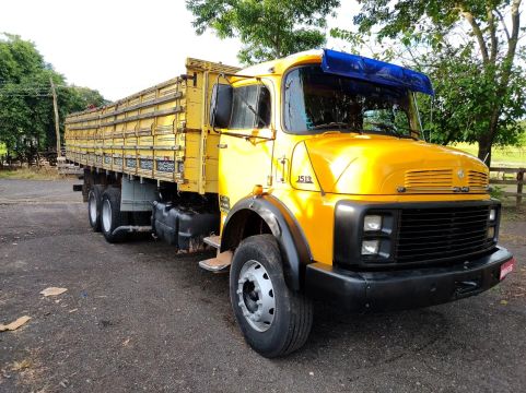 "caminhao mercedes benz 1513" - Caminhões no Brasil