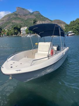 "lancha fishing" no Brasil