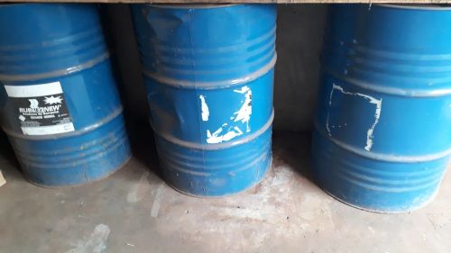 "tonel de 200 litros" no Brasil