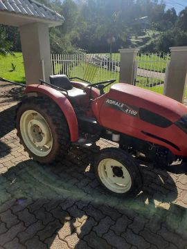 "trator agrale 4100" - Tratores e máquinas agrícolas no Brasil